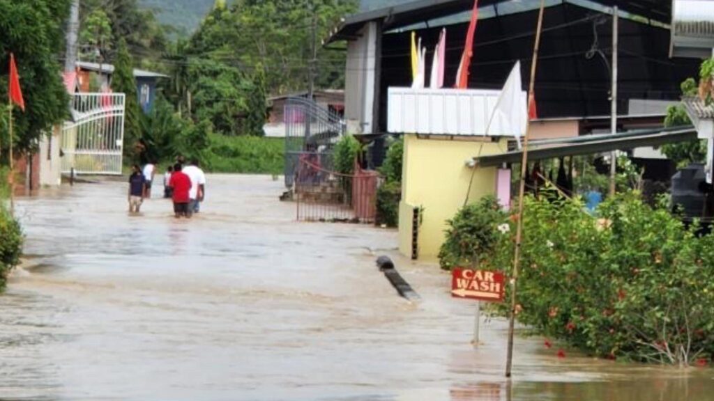 [Updated] Tropical Wave 17 & ITCZ Brings Floods, Wind Damage To ...